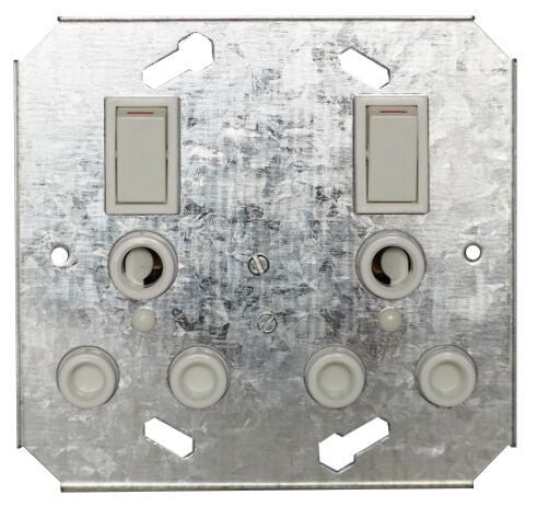 TITAN 16A DOUBLE SWITCH SOCKET + YOKE 4X4 – Mr Electric